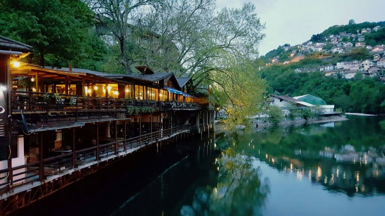 Restoran Bazeni - Feel Bosnia